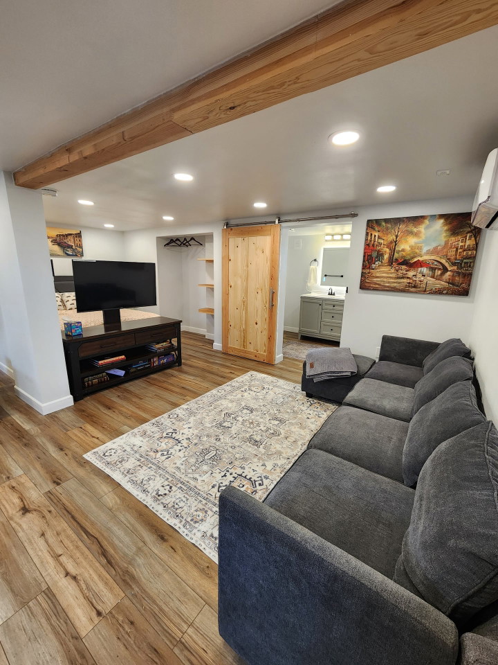 Cozy Manette Studio - Bremerton, WA