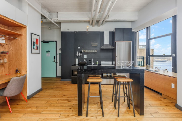 3 Bedroom Apartment |  Placemakr Wall Street - New York