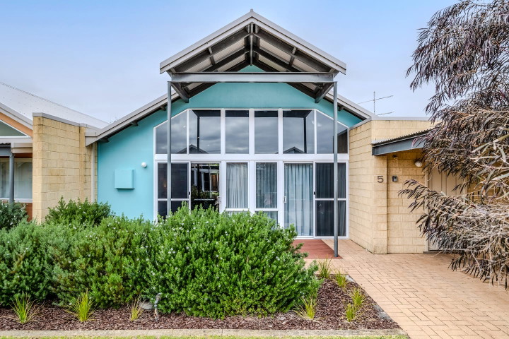 'Ocean Edge Retreat' 5 Albany Bayside Villas - Albany