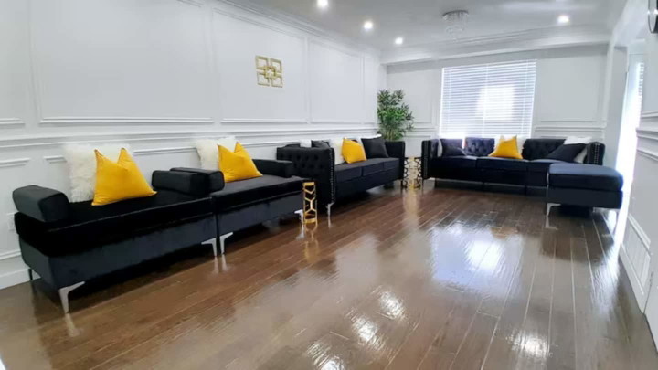 Getaway Apartment Plus: 2 Homes + 2 Hot Tubs + Ps5 - Orillia