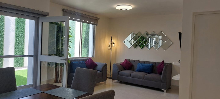 House For 5 People. Close To Everything, Far From The Hustle And Bustle. - Torreón