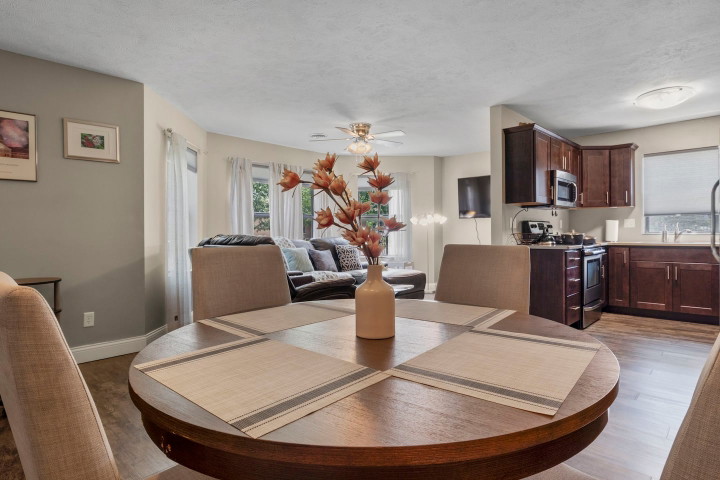 20% Off Comfortable Stay In Downtown Springfield - Springfield, IL