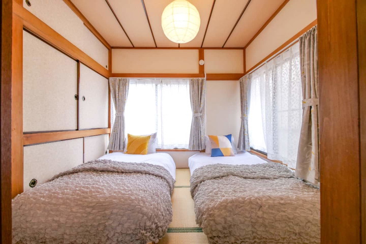 Vivi|narita Airport・disney・tokyo Station・akihabara・shinjuku Direct|maximum 8 People|bathroom Dryer|free Wifi|short-term Long-term - Tokyo