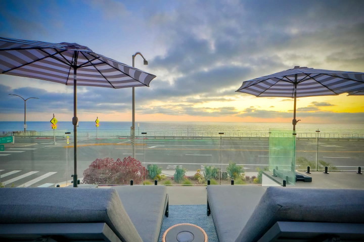 Luxury Beach Stay | Ocean Views, Firepit, Bbq - Carlsbad, CA