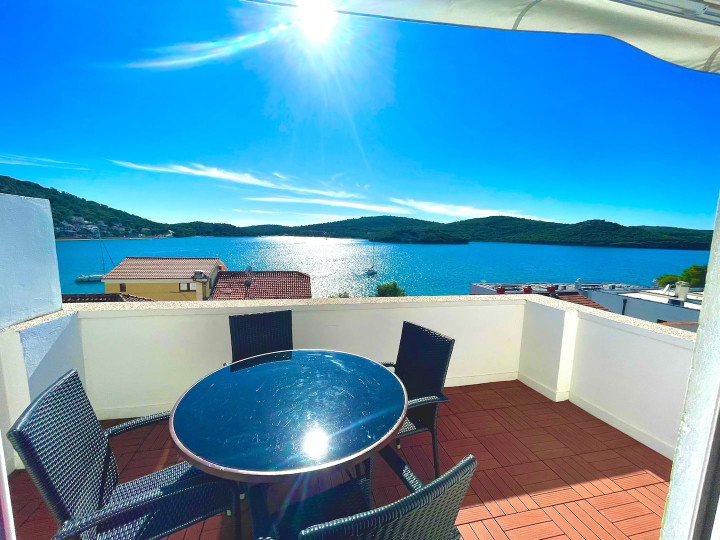An Amazing View Apartment - Tisno
