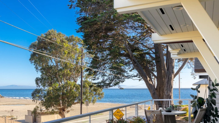 Beach Front Dream House! Hottub/e-bikes/surfboards - Santa Cruz, CA