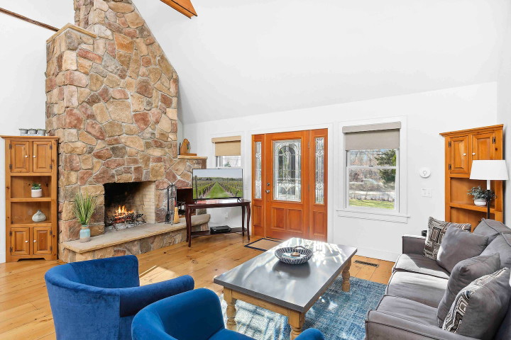Sag Harbor Home Away From Home - The Hamptons, NY