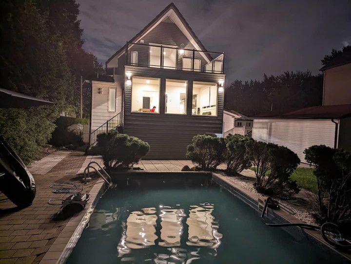 Chalet Impeccable, Vue Sur La Rivière, Rénové! - Montreal