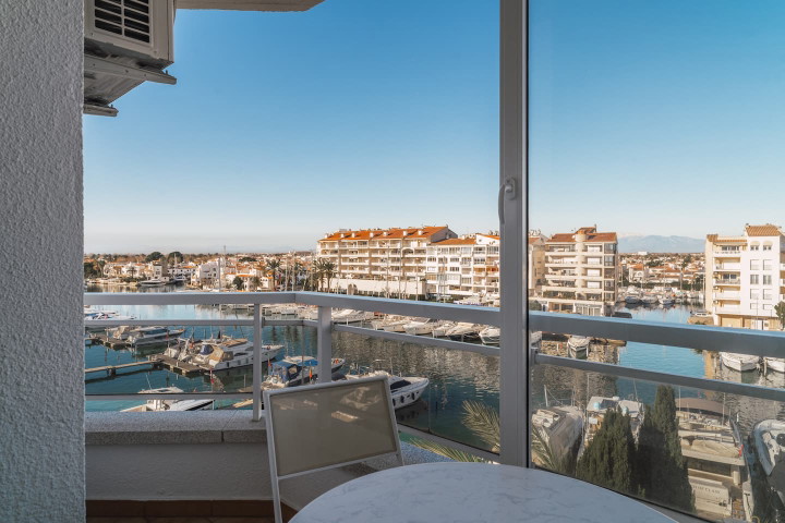 Appartement Confortable Avec Vue Sur Le Canal - Empuriabrava