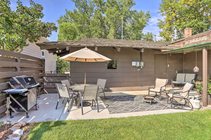 Walk To Dtwn Sturgis: Black Hills Retreat W/ Yard - Sturgis, SD