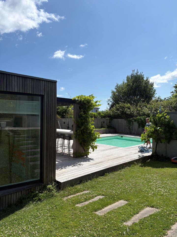 Scandinavian Tiny Living With Swimming Pool - Aarhus