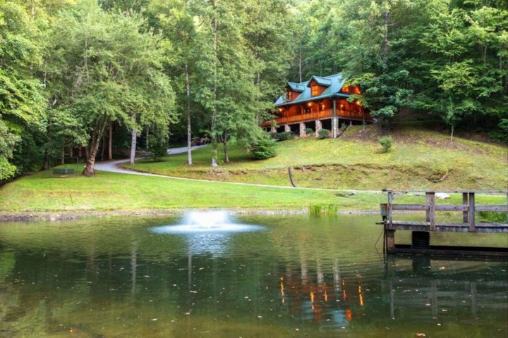 Log Cabin 35 Acres Rv Hookup Hike & Fish - Cherokee, NC