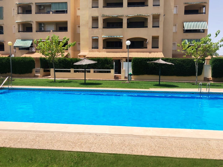 3 Bed Ground First Floor Apartment. Close To Beach - La Manga