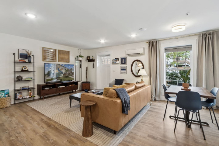 #F Apt Downtown - 2 Br - Steps To Food & Retail! - Amelia Island, FL