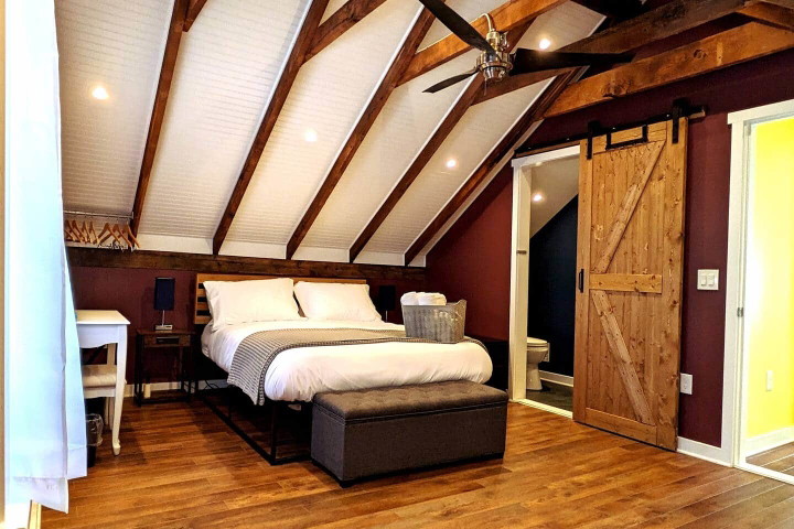 Chalet Elmwood Accessible à Pied, Sans Corvées, 2&nbsp;Salles De Bain, 2&nbsp;Chambres, 2&nbsp;Voitures - Buffalo, NY