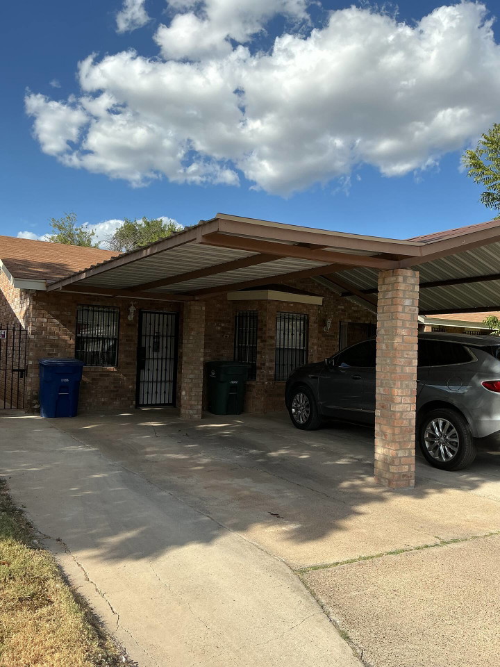 Clean And Comfortable Private Room & Living Room. - Laredo, TX