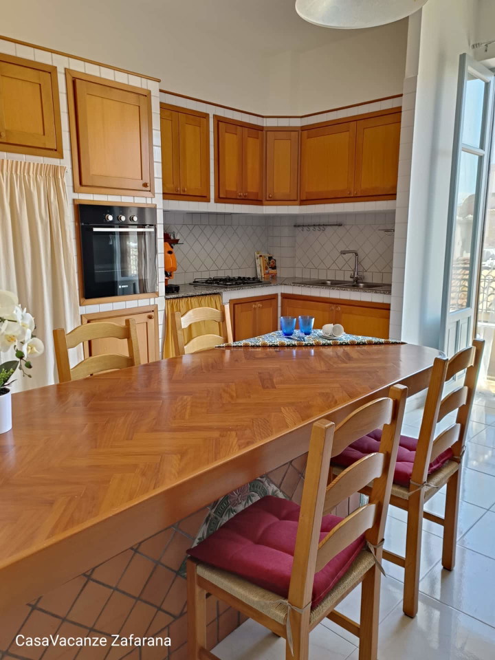 Spacious Apartment Just Steps From The Sea - Santa Flavia