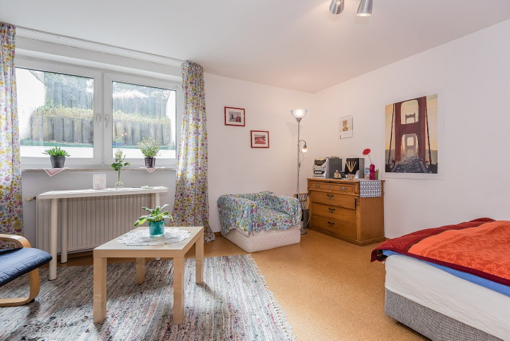 Beautiful, Basement Studio In Our Private House - Munique