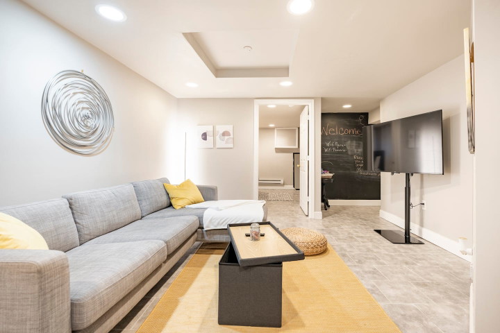 Modern/kitchen/wi-fi/workspace/asd Child Equipped - Philadelphia