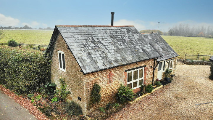 The Stone Barn - Luxury Barn In Rural Wiltshire - ウィルトシャー