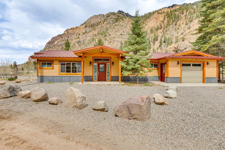 On-site River Access: Mtn-view Ouray Oasis! - Ouray, CO