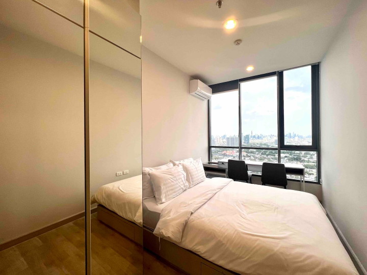 Studio, 300mbps Wifi, Best Facility @ Mrt Taopoon - Bangkok
