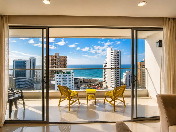 140 M² · Sea View · Beach · 3 Bedrooms · 8 People · 14 - Cartagena, Colombia