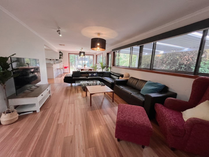 Leafy Garden House_ Large Space, Free Parking - Canberra