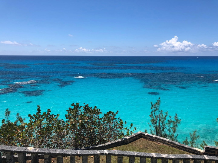 Contemporary Oceanfront Villa With Horizon Pool - Bermuda