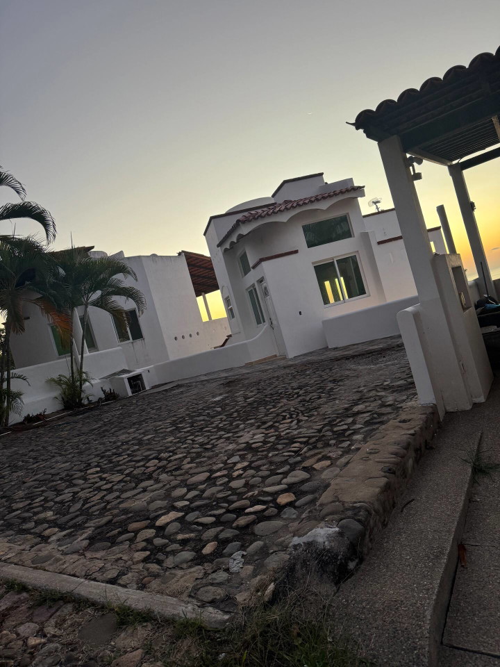 Casa Vista Hermosa - Los Ayala