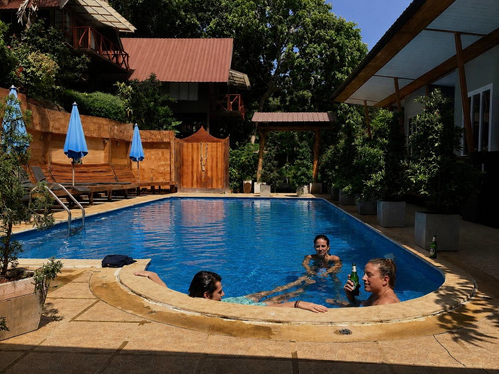 Phi Phi Budget Woodenbungalow For 4 Near Viewpoint - ピーピー・ドーン島