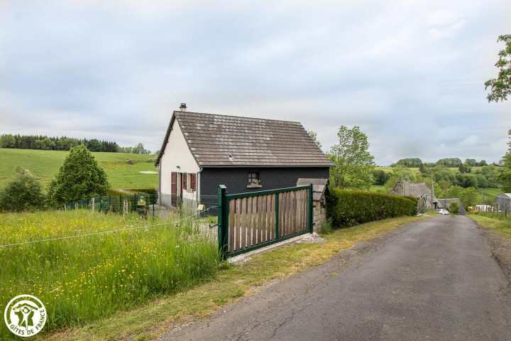 Maison Au Coeur De L'auvergne - Chastreix