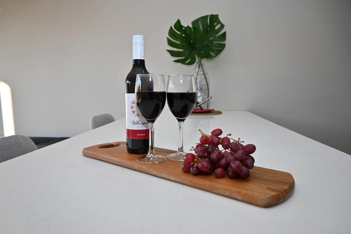Mawson Red Cozy Apartment |Pool| Parking| Netflix - Adelaide