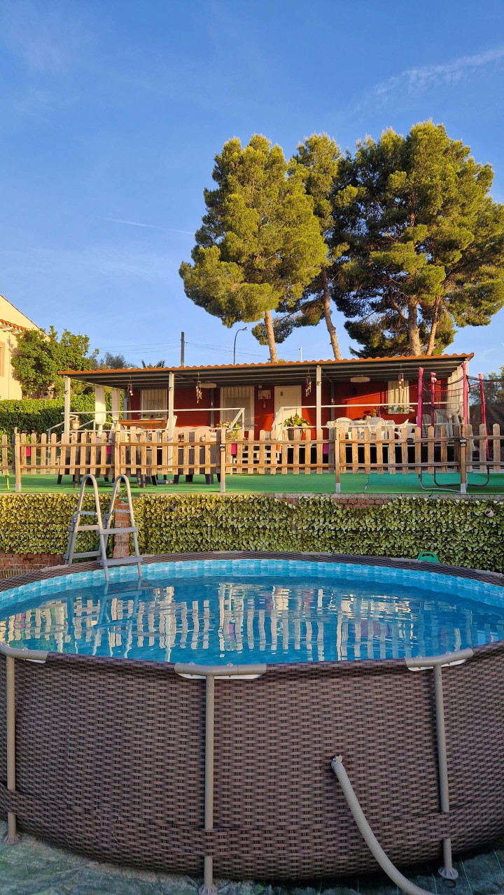 Casa Con Porche, Patio Y Piscina - Chinchón