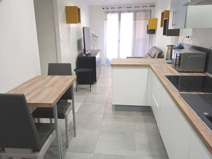 Joli Appartement Rénové Centre Historique Tallard - Tallard