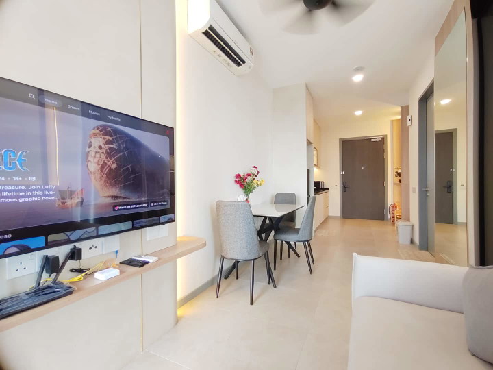 Executive 2-bedroom Sea View Suite, 22 Macalisterz - George Town