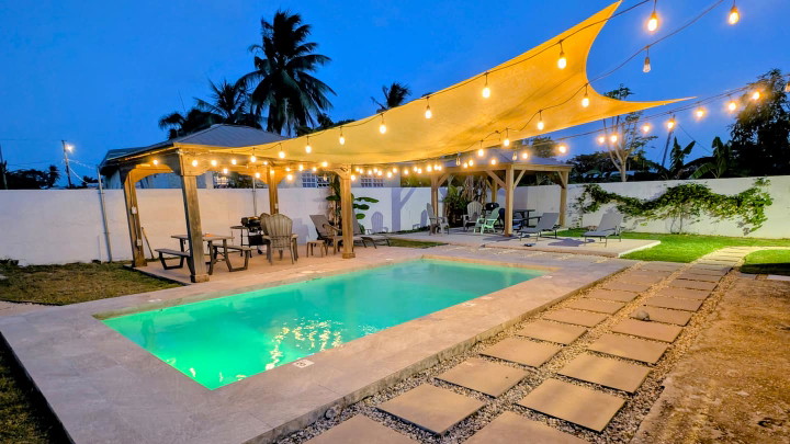 Large Family Getaway W/pool By The Beach-16 Guests - Puerto Rico