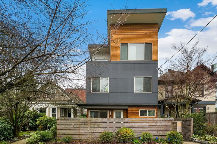 3br Rooftop Patio Home |Steps To Broadway & Pikest - Renton, WA