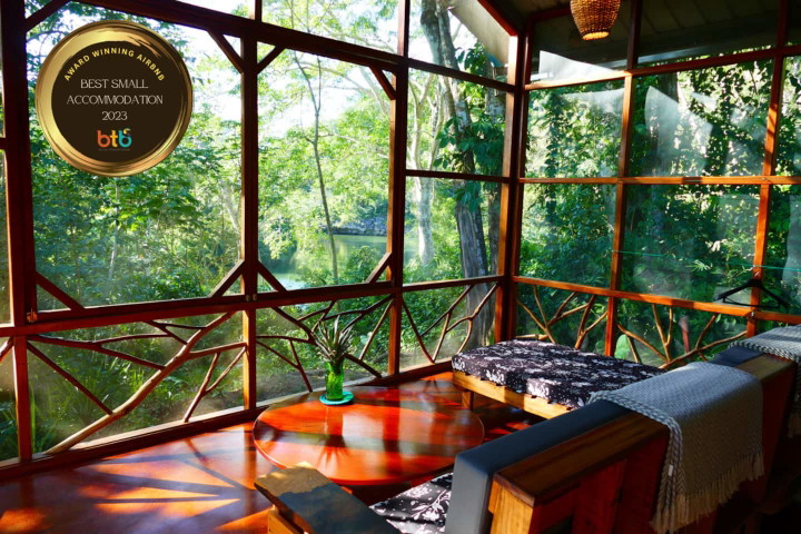 Casa Sophia  Peaceful Riverfront Eco-comfort At Alma Del Rio - Belize