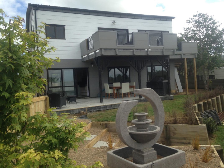 Skyline Apartments - Lower Apartment - Raglan