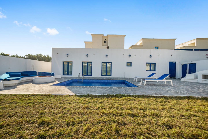 Cozy 2br Villa | Private Pool, Bbq & Majlis - Catar