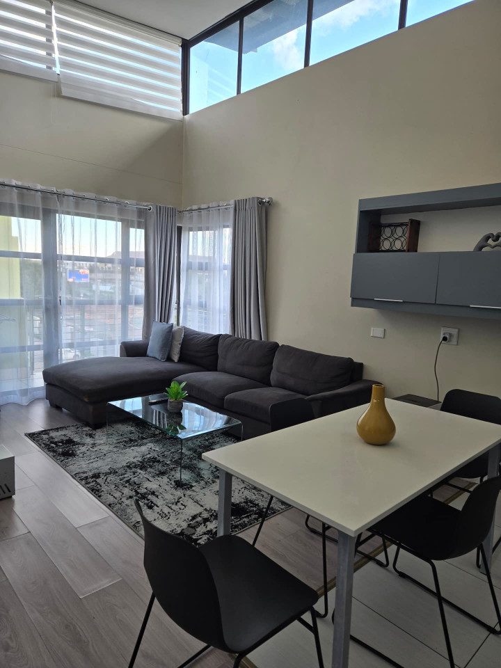 Beautiful 2 Bedroom Unit, Inverter & Complex Pool - Midrand