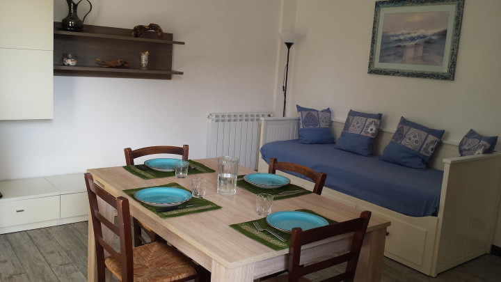 Appartamento In Villa Alassio - Alassio