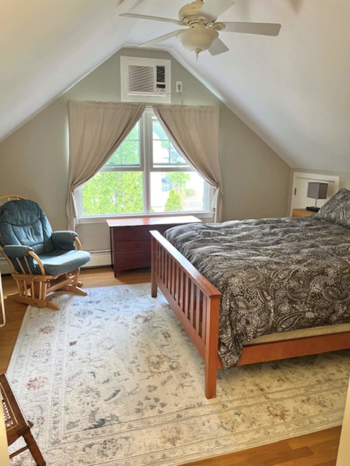 Jamaica Plain Suite W/ Ev Charger / Mbta - Boston, MA