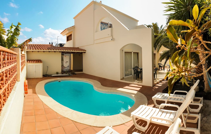 Villa In The Centre With Private Pool, Near Beach - Corralejo
