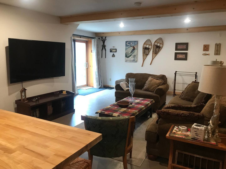 Cozy 2 Bedrooms Apartment With Private Entrance - Windham, NY