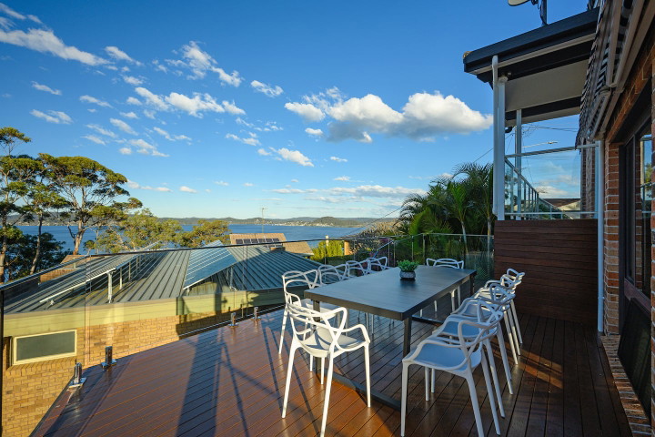 4br Coastal Escape | Pool & Views | Tascott - Gosford
