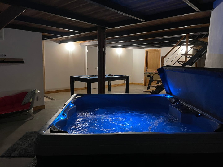 La Méjon De Lincoura, Gîte Avec Spa Pour 8 Pers - Moutiers