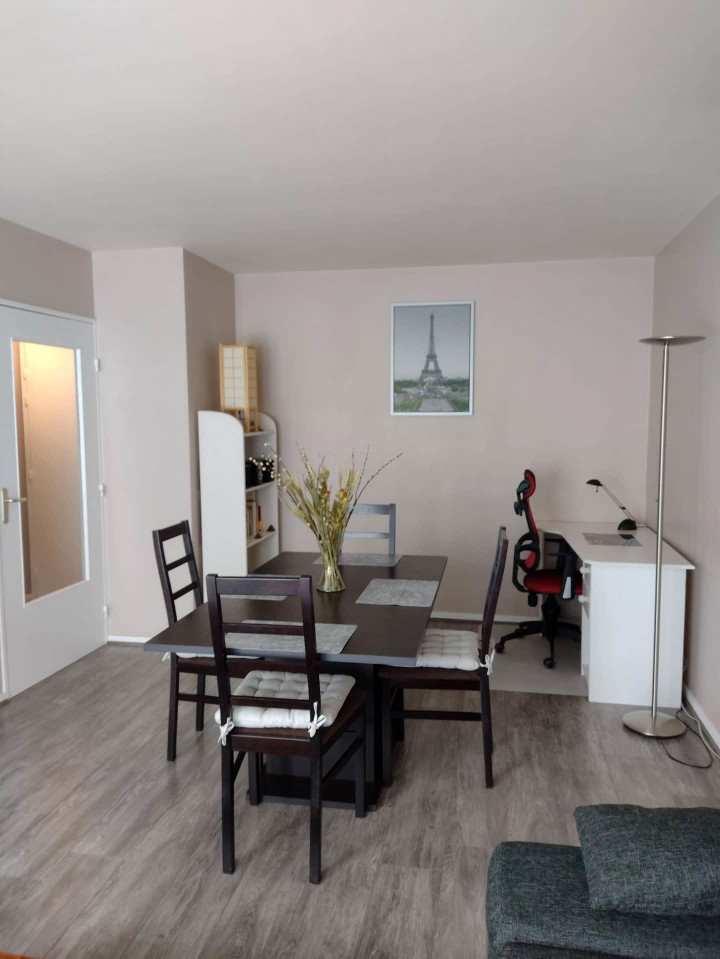 Appartement T2 - Une Chambre - Parking En Sous-sol - Rouen