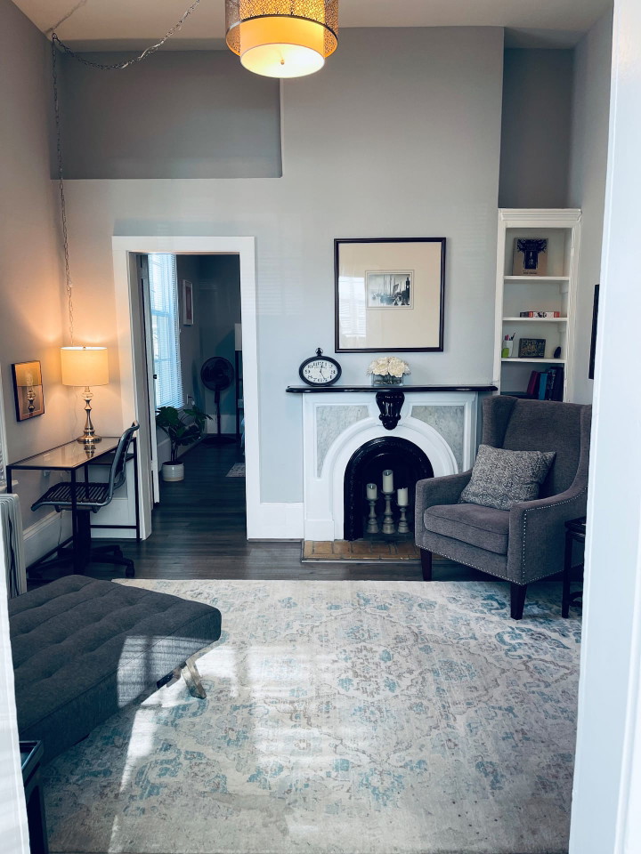 Graceful Flat In Downtown San Mateo - San Mateo, CA